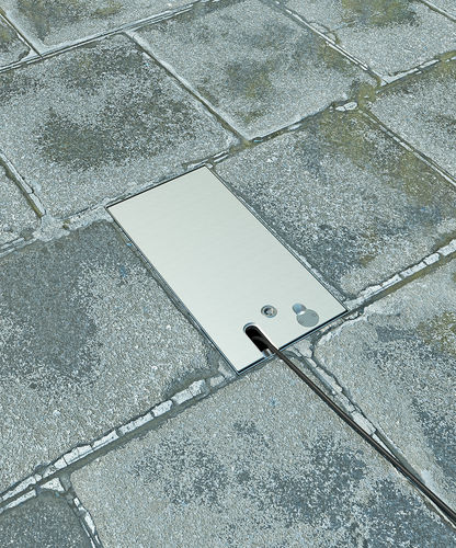 Floor socket round with lockable lid IP40 / IP67 (6610A) - BEP24 ...